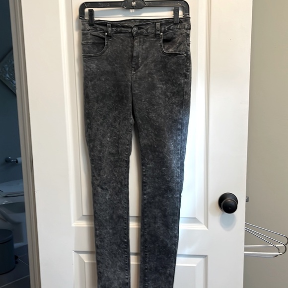 Jeans | Delias Stone Wash Low Rise Jean Style Liv Stretchy Jegging Type ...